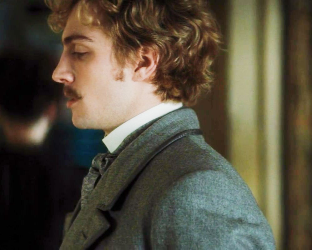 Aaron Taylor Johnson Anna Karenina