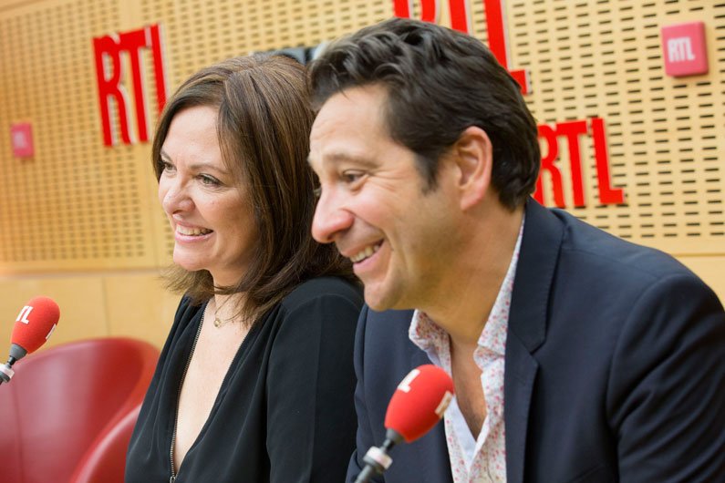 .@LaurentGerra et mademoiselle Jade se préparent à vous faire rire dans ...