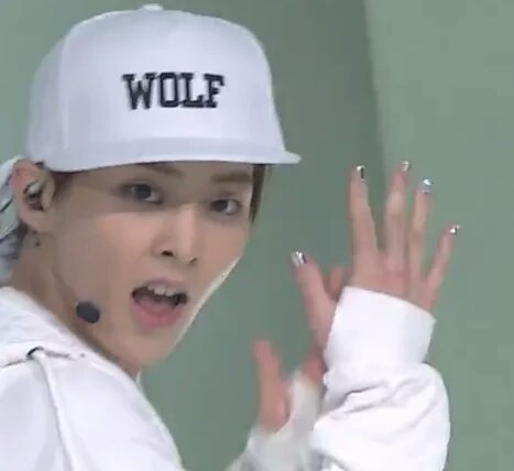 Exo Xiumin Wolf