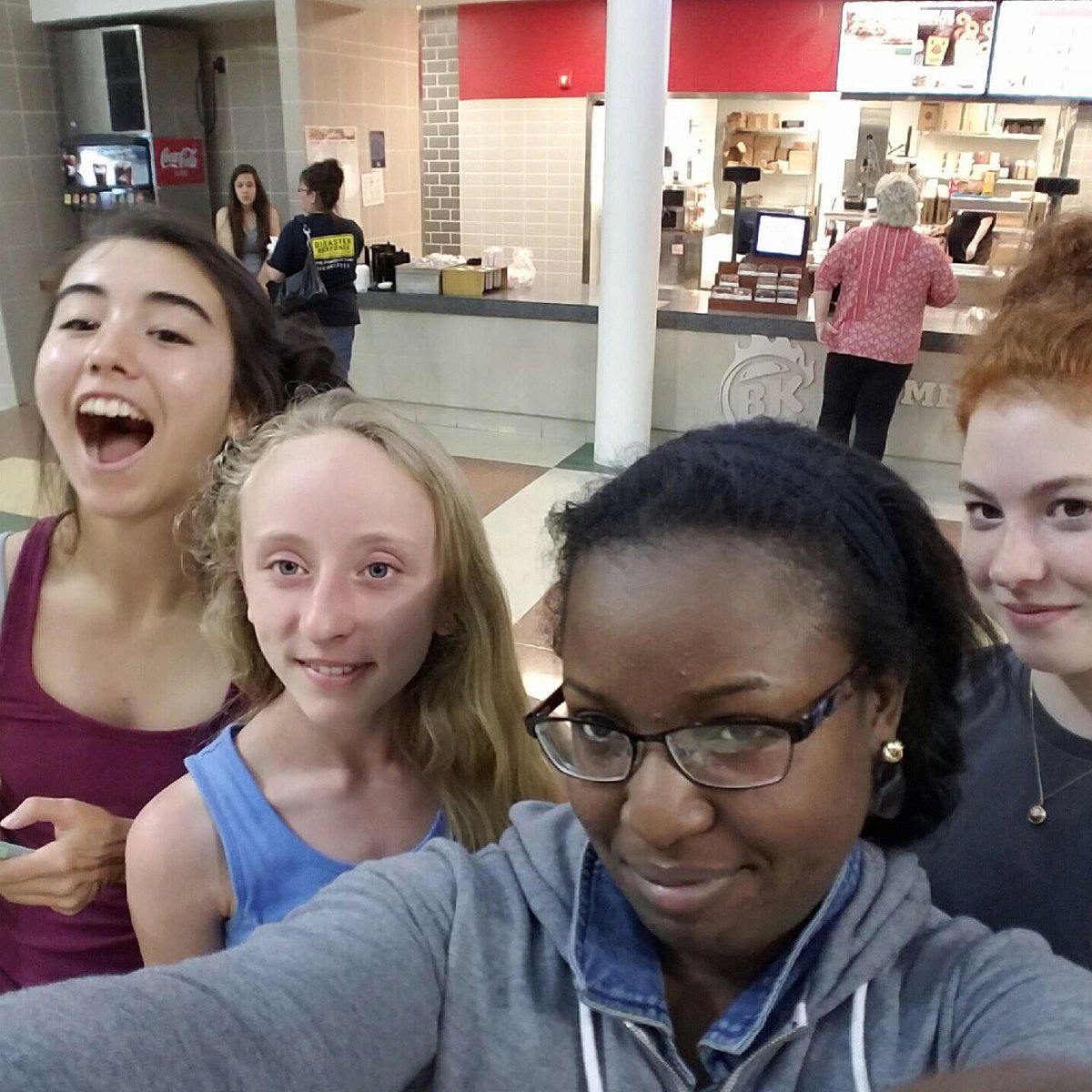 Kimberly Toomey's Instagram, Twitter & Facebook on IDCrawl