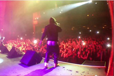 Kendrick Lamar Sagging