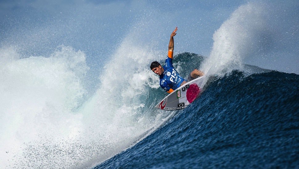 Shea Lopez drops in for some fantasysurfer insider trading as the ...