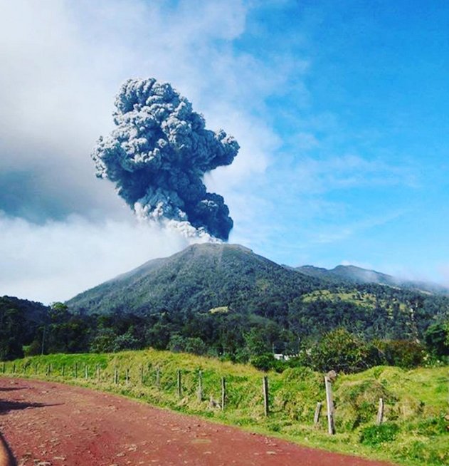 KaBoom! Nearly 11K ft Turrialba Volcano in Costa Rica-Only 18mi from ...