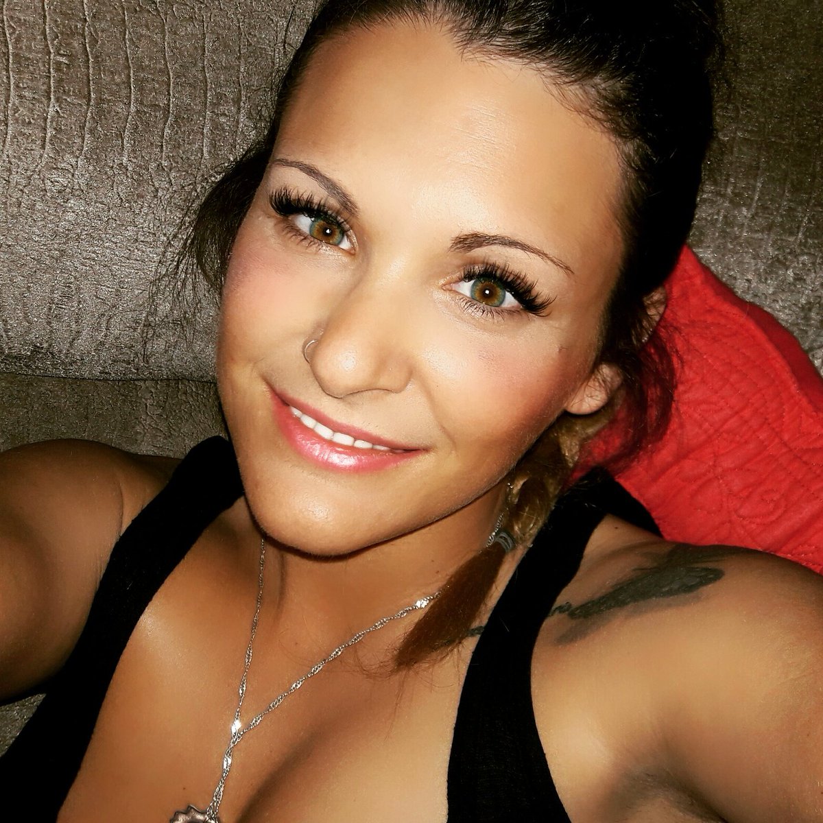 noelia cristobal (@nhohel1) | Twitter