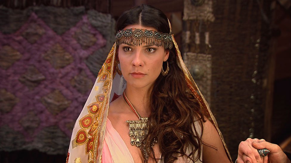 El rey le pide perdón a David y le ofrece a Merab como esposa ...