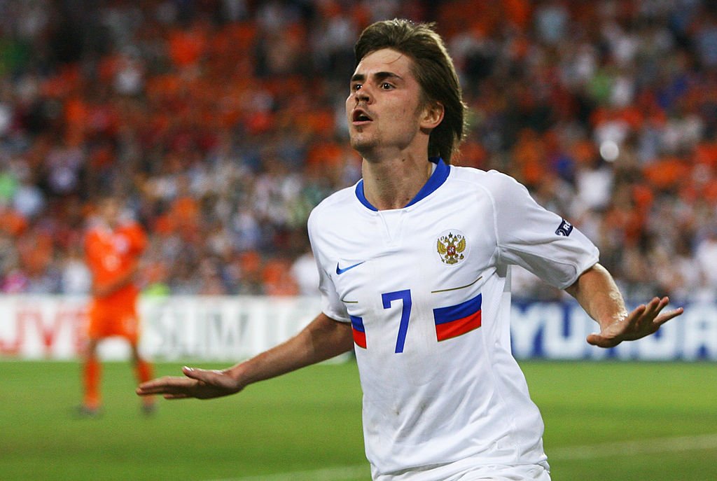 Dmitri Torbinski - a scorer at EURO 2008 - has replaced the injured ...