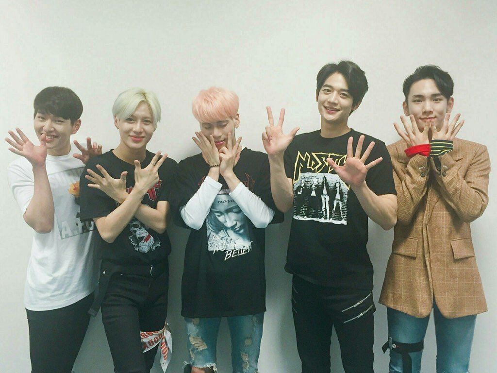 SHINee celebrates 8th anniversary - first SM group to reach milestone ...