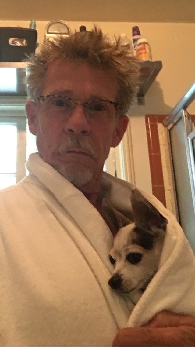 Laura Dash's Instagram, Twitter & Facebook on IDCrawl