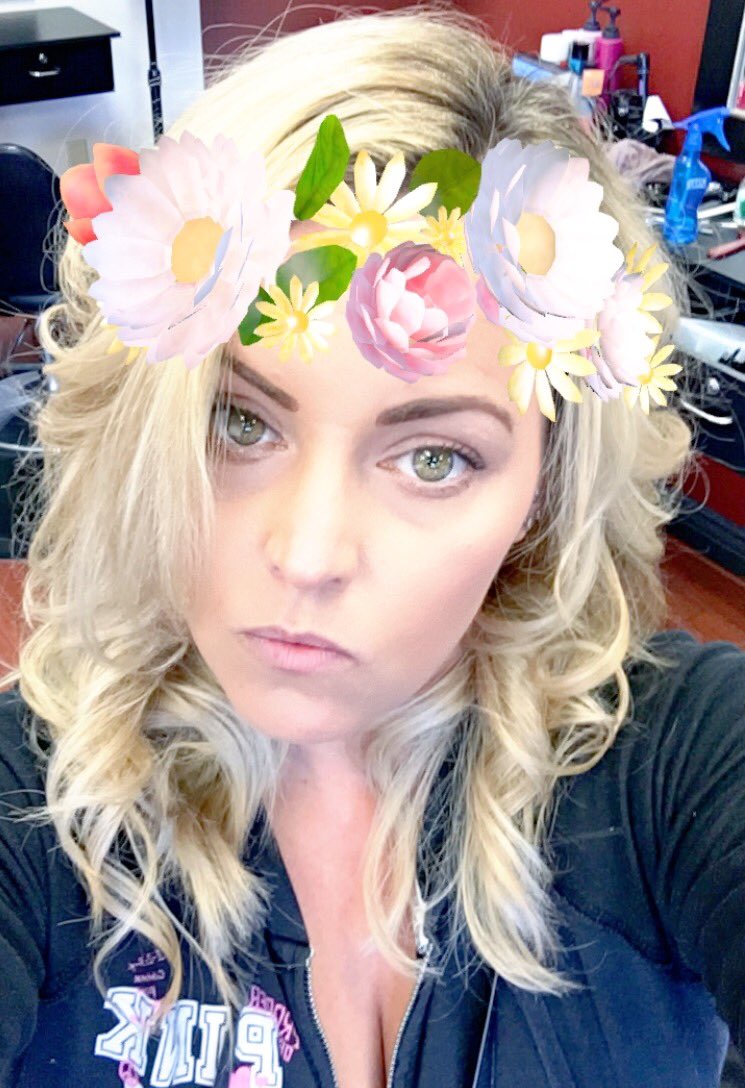 Vanessa Rizzo's Instagram, Twitter & Facebook on IDCrawl