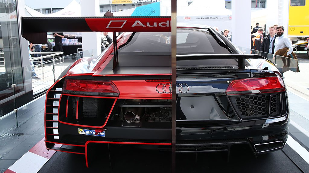Audi R8 Transformer