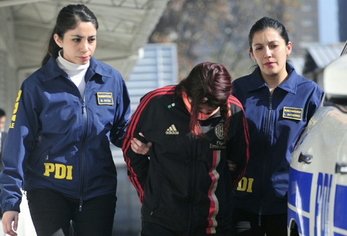 Pdi Chile On Twitter Brigada De Homicidios Detuvo A Mujer De 20 Años