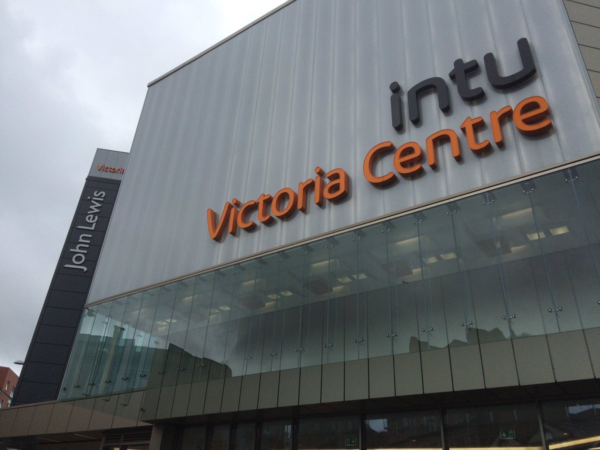 80,000 litres of water floods John Lewis in Nottingham - ITV News