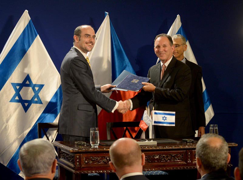 Israel's MASHAV and the Czech Development Agency czechaid Sign ...