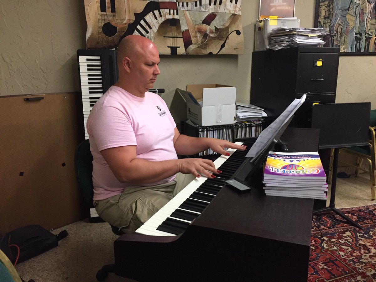 Through pain and anguish friends in Sarasota remember Eddie Sotomayor ...