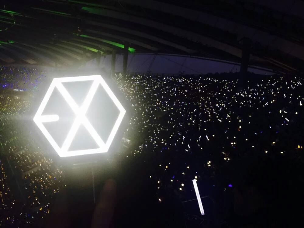 Reasons to get totally pumped for EXO's comeback