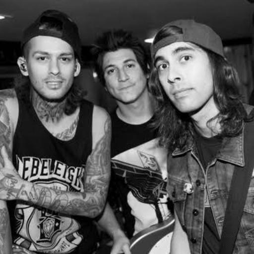 Mike And Vic Fuentes