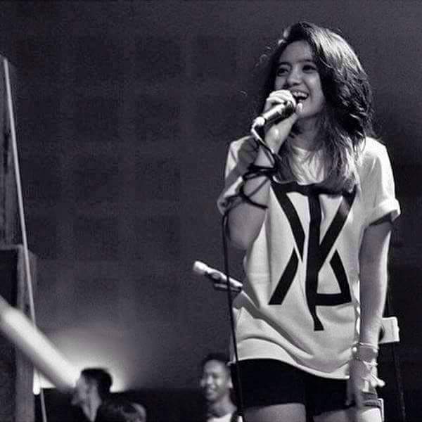 Killing Me Inside Wallpaper