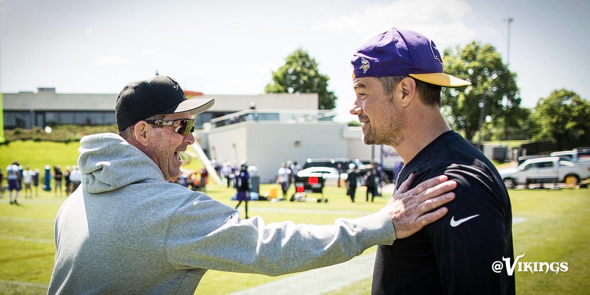 Josh Duhamel asked Zimmer if he could try out for the team : r ...