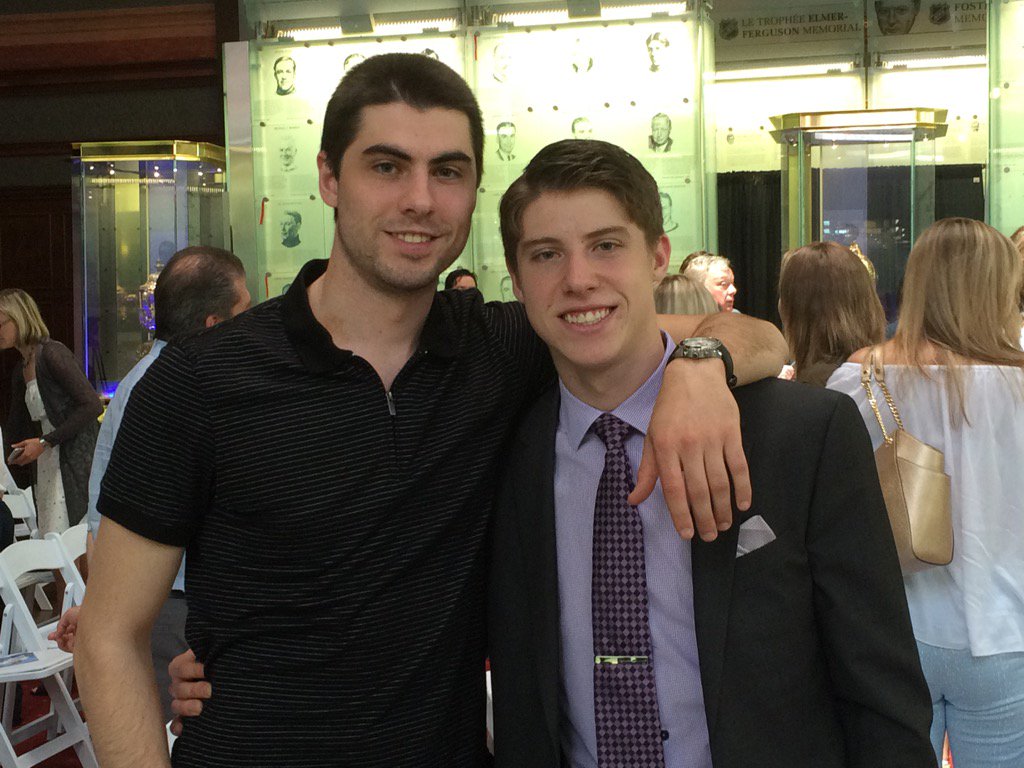 There's no need to size up Mitch Marner : r/leafs