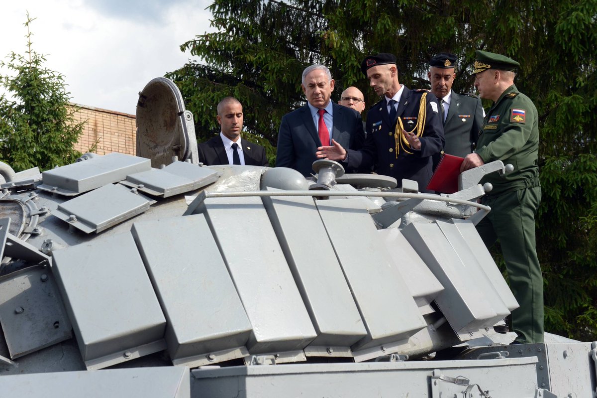 PM Netanyahu recieves the Israeli tank from the battle at Sultan Yacoub ...