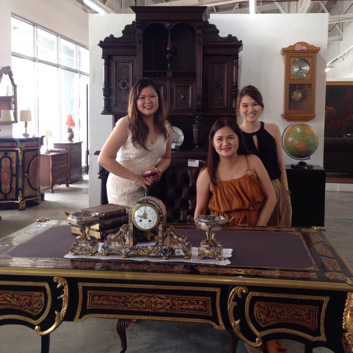 Lia Ong, Jas Ancheta & Chelsea Go of Design Trilogy are the interior ...