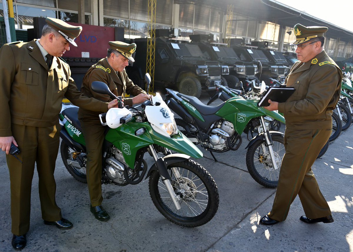 RAZONYFUERZA - VEHICULOS DE CARABINEROS - Carabineros de Chile