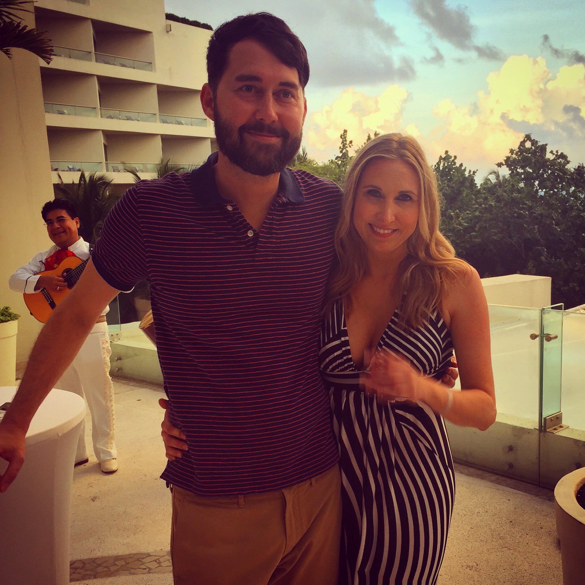 Hayes Hargrove Kristen Wiig's Baggy Napkin Style Dress Fails To