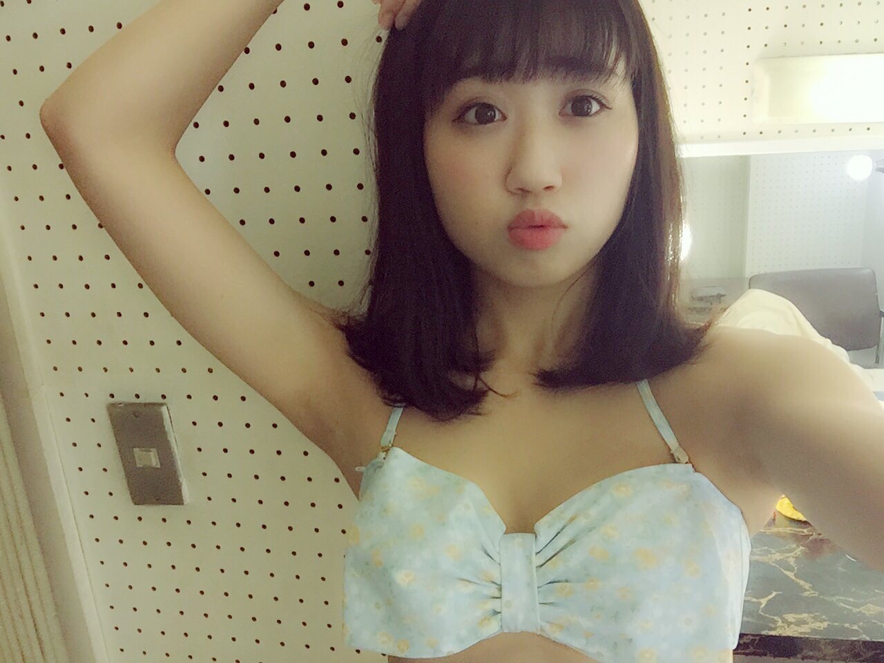ジャスタウェイ on Twitter: "日下このみの貧乳ショット！ #日下このみ #NMB48 #可愛かったらRT https://t.co/f2XKt859H4" / Twitter