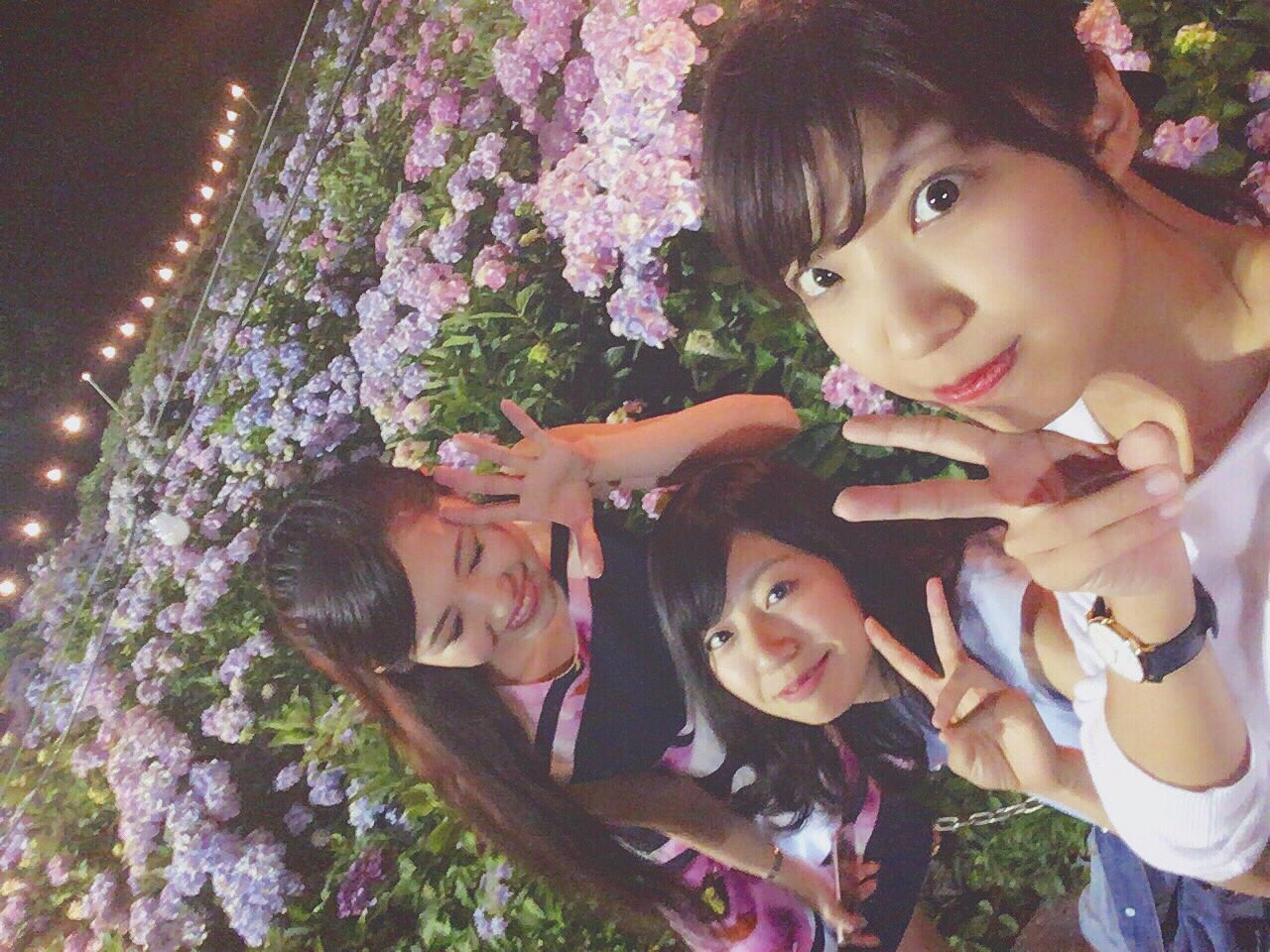 ayaka♡ on Twitter: "仕事終わりあじさい見に行ってきた〜💓 ふたりがだいすきすぎて😭😭😭💓💓 ついに明日は配属先発表。。。 みんなバラバラになるのいやだぁ〜〜〜〜〜〜😫😫😫 ...