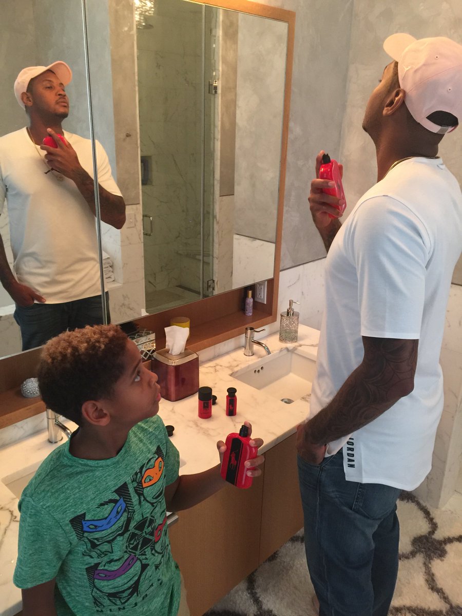 Carmelo Anthonys Father