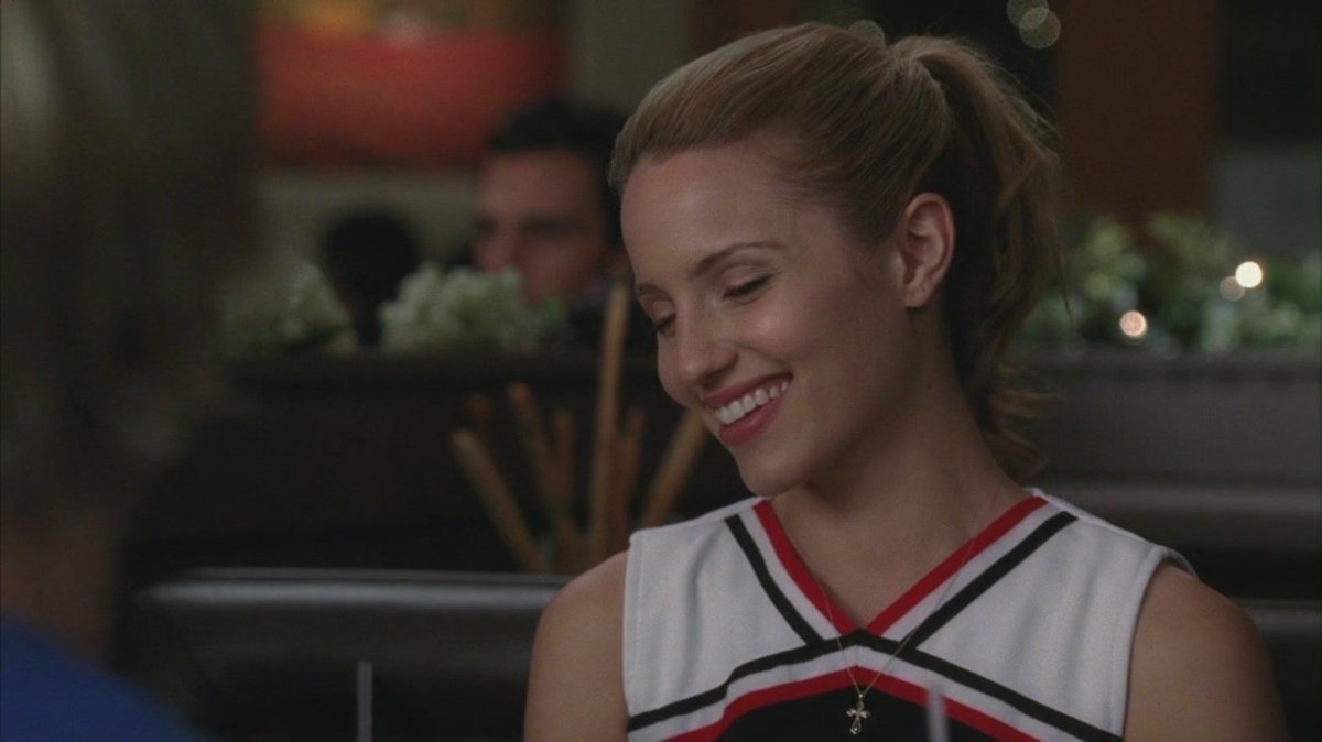 Dianna Agron Glee Screencap