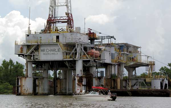 TBT to June 15, 1954, when "Mr. Charlie"—the first movable, submersible ...
