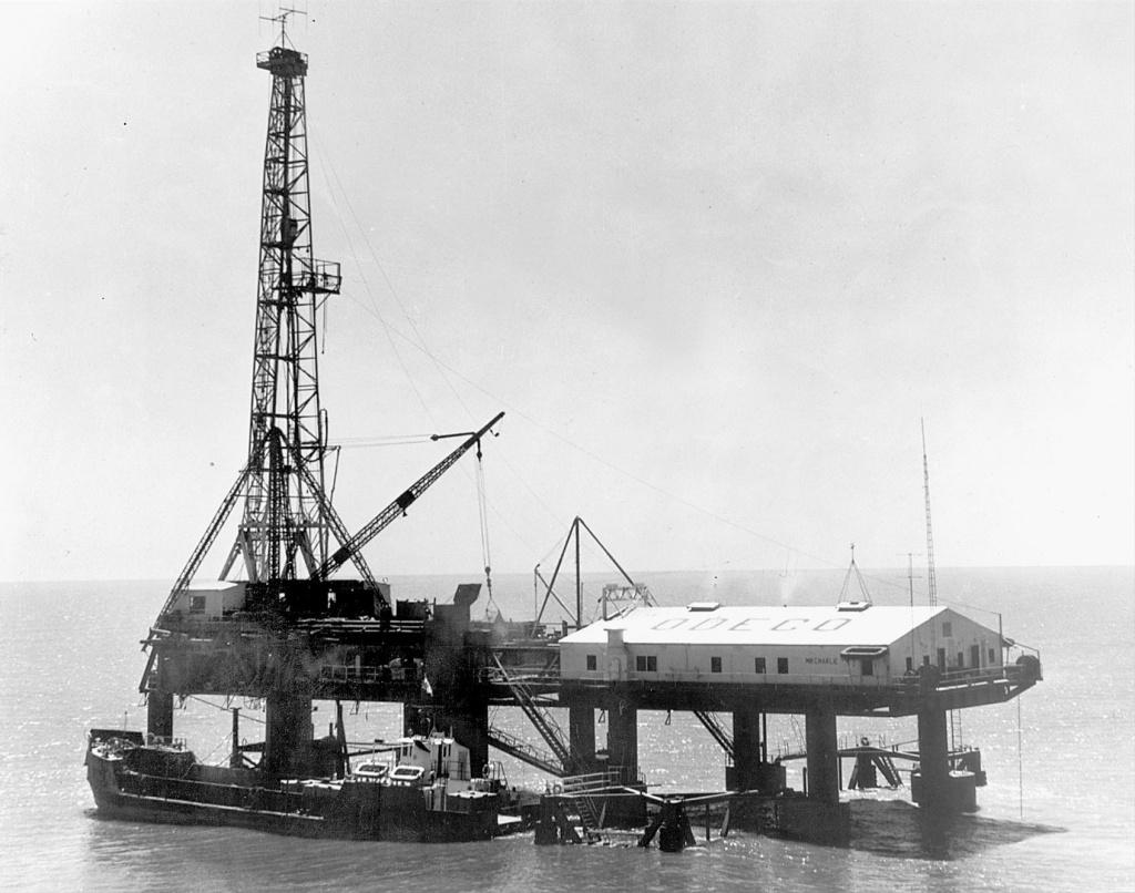 TBT to June 15, 1954, when "Mr. Charlie"—the first movable, submersible ...