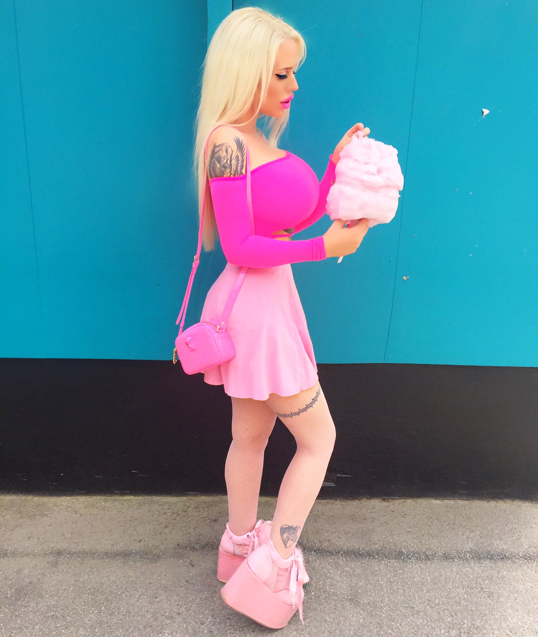 Looking For My Bimbo On Twitter Aliciaamiraxxx So Many Girls Just