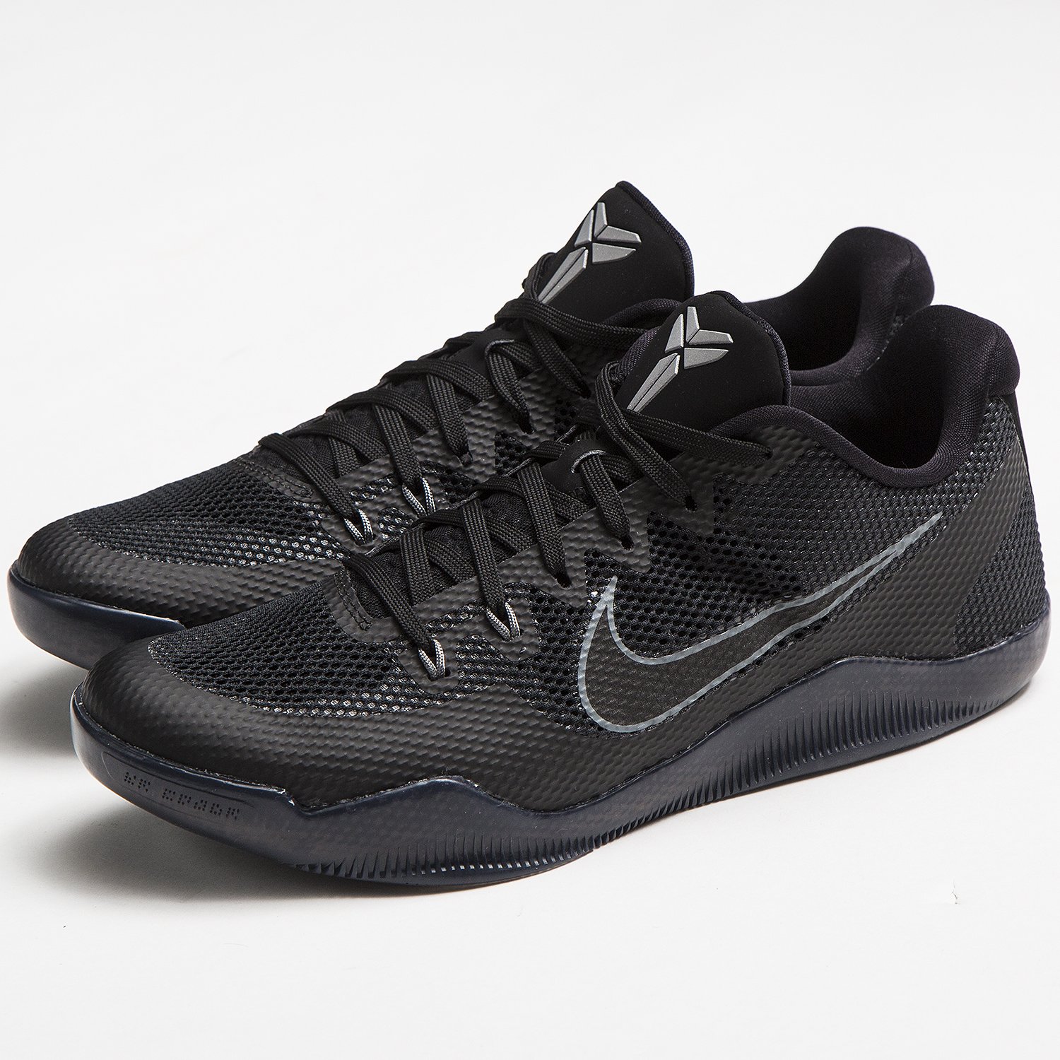 Kobe 8 Dark Knight