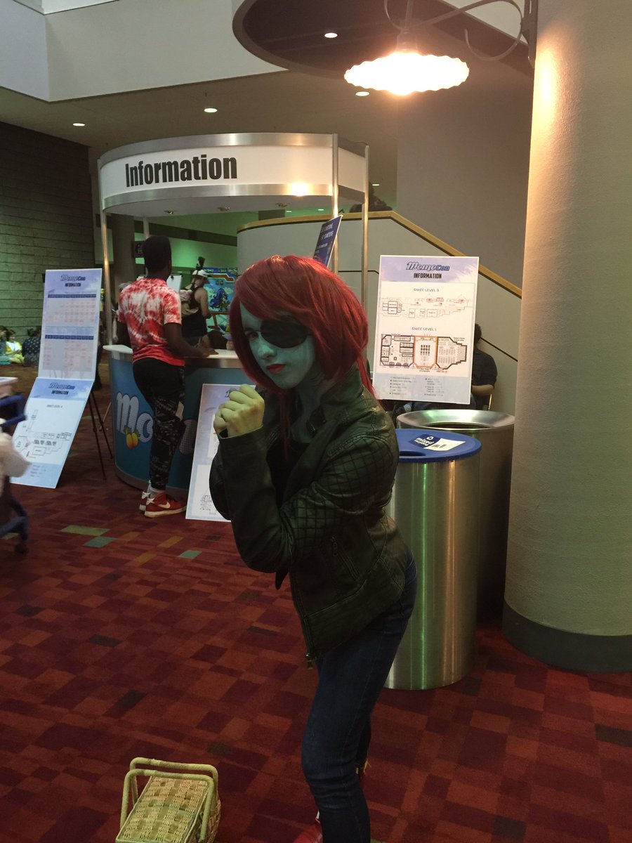 Roxanne Epperson (@babeeroxy) | Twitter