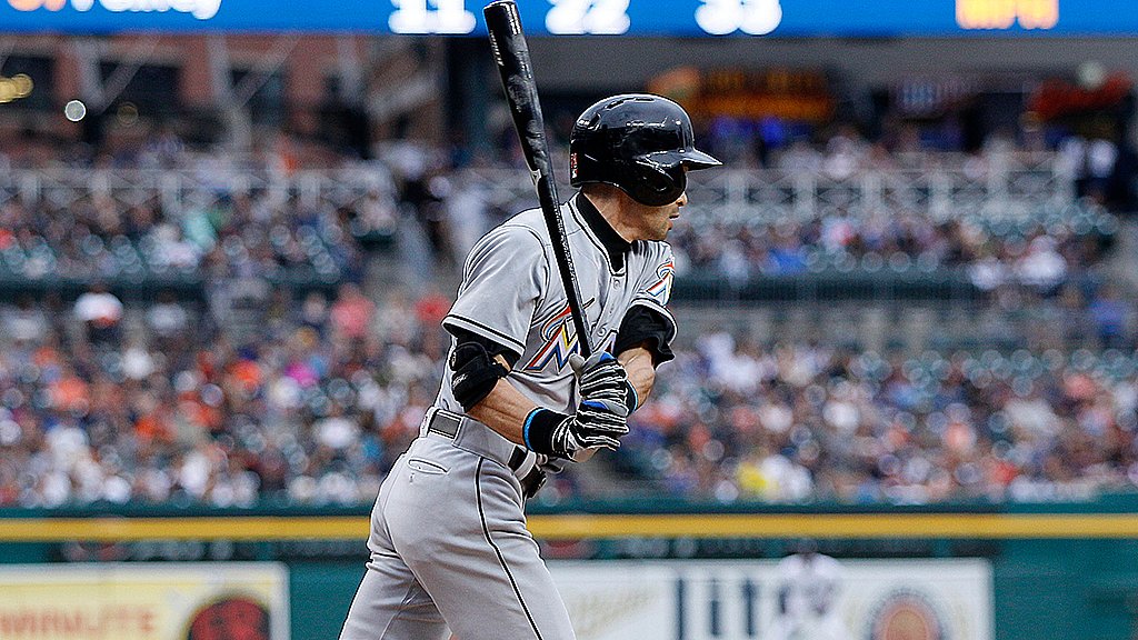 Ichiro's 2,985th hit of his career ties Sam Rice for 30th on MLB's all ...