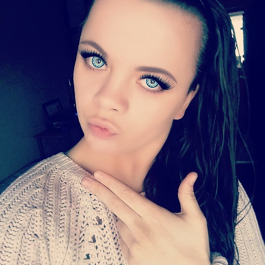 Chloe Crosby's Instagram, Twitter & Facebook on IDCrawl