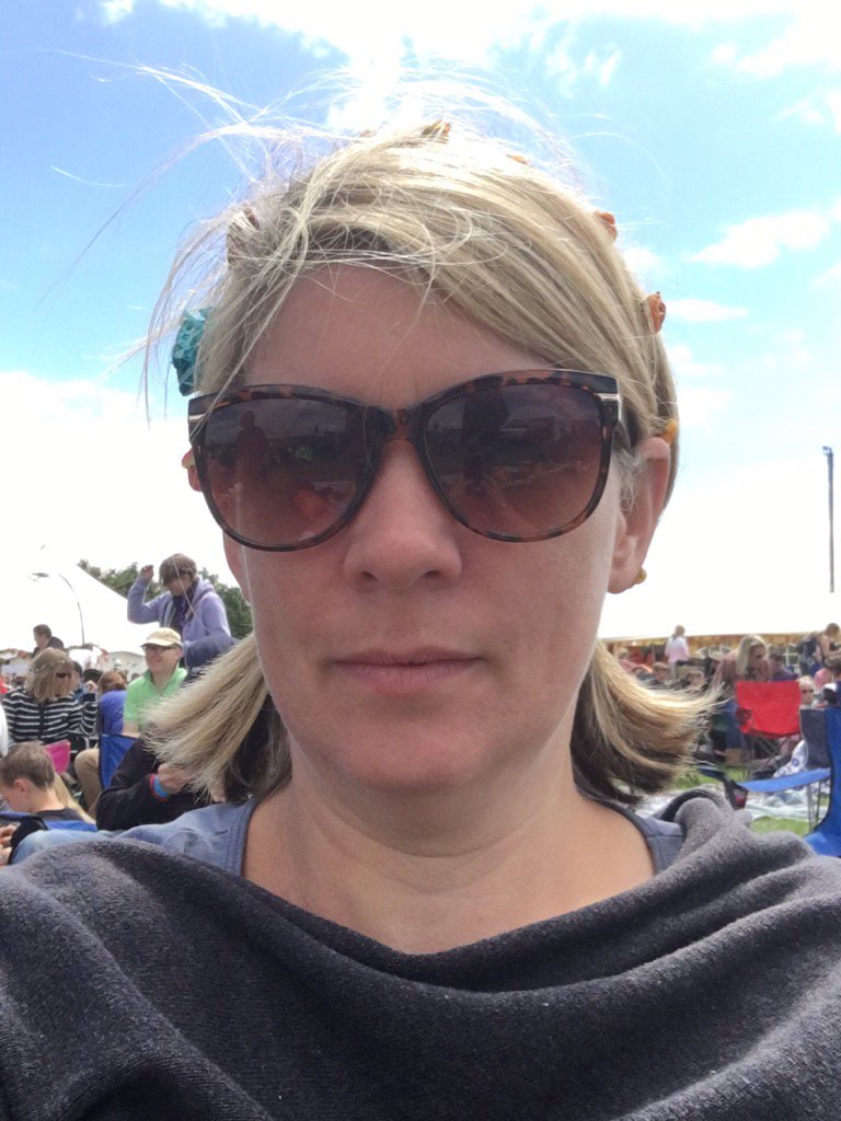 Anna Pemberton's Instagram, Twitter & Facebook on IDCrawl