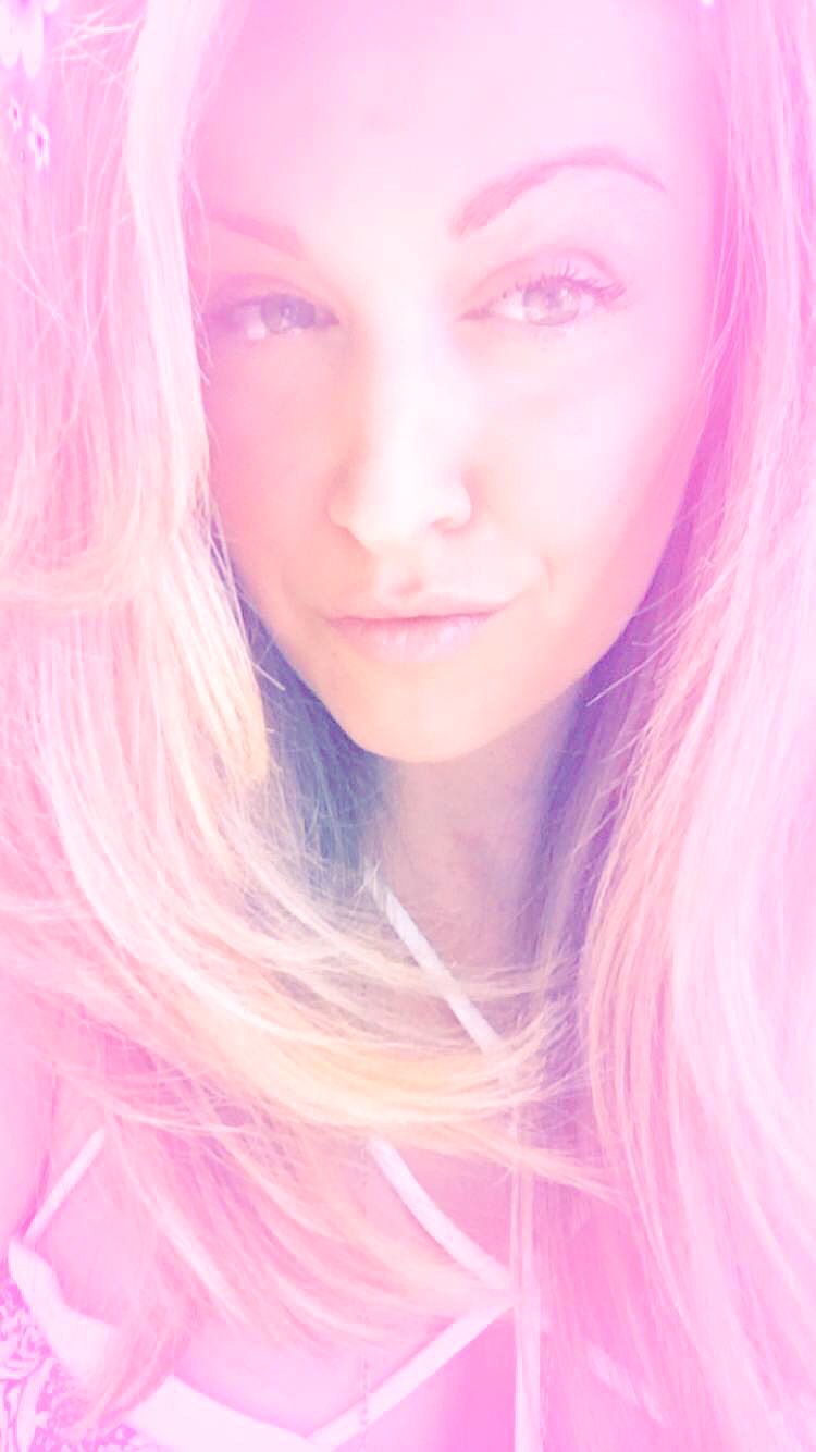 Tw Pornstars Goddess Nikki Twitter Submit Now Weaklings Goddess