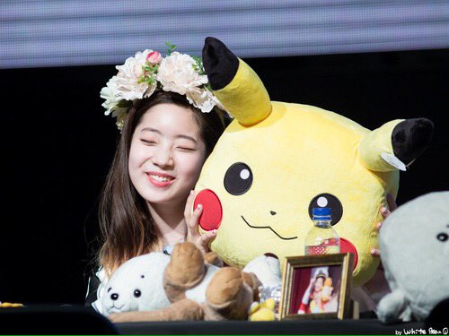 Post pics/gifs of Idols with Pikachu - K-Lounge - allkpop forums