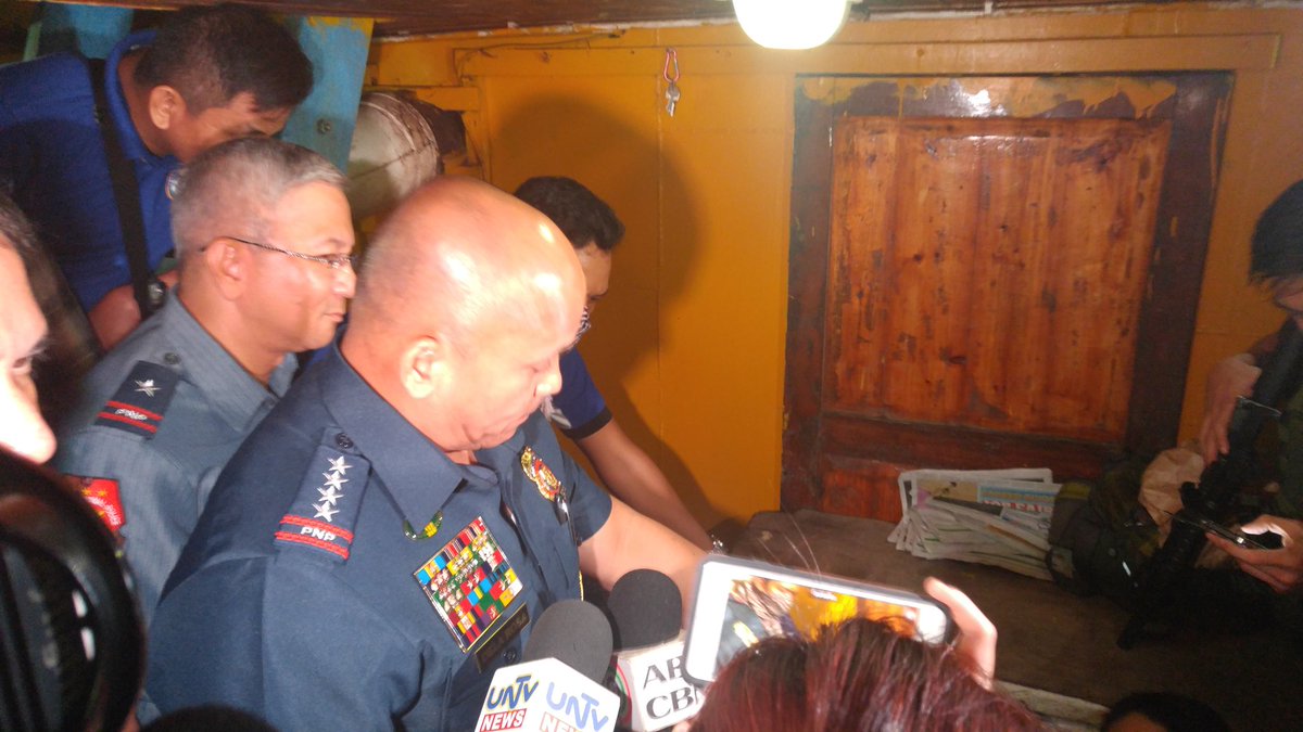 Mga kagamitan na nadiskubre sa floating shabu lab sa Subic Bay Brgy ...