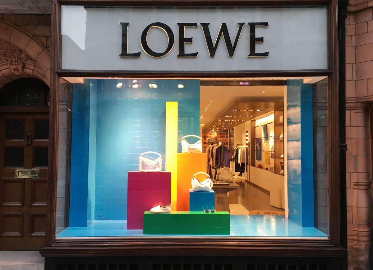 Pool 2016. New visual concept. Mount Street store. LOEWE LOEWEvisual ...