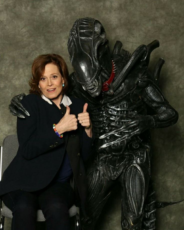 Sigourney Weaver wants Alien 5 to Ripley a satisfying ending: | Yahoo ...