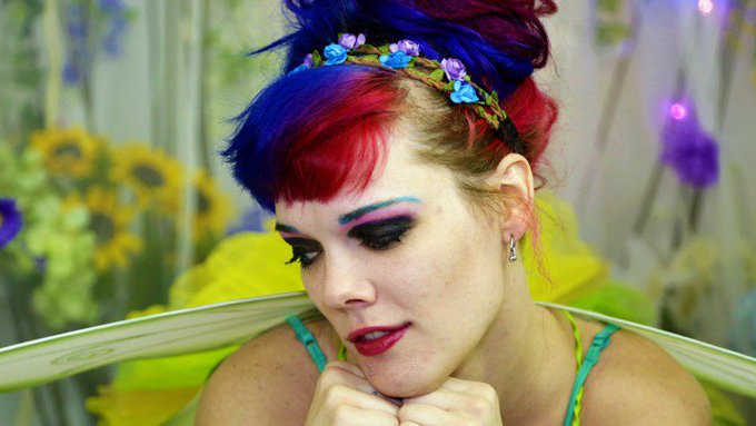 TW Pornstars - PixiePov. The most retweeted pictures and videos for all time. Página 2