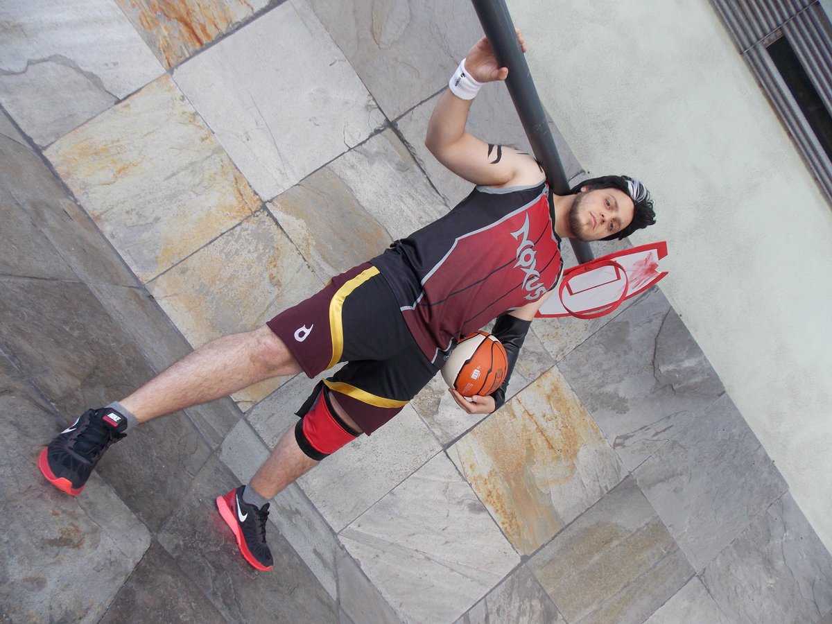 Dunkmaster Darius Cosplay