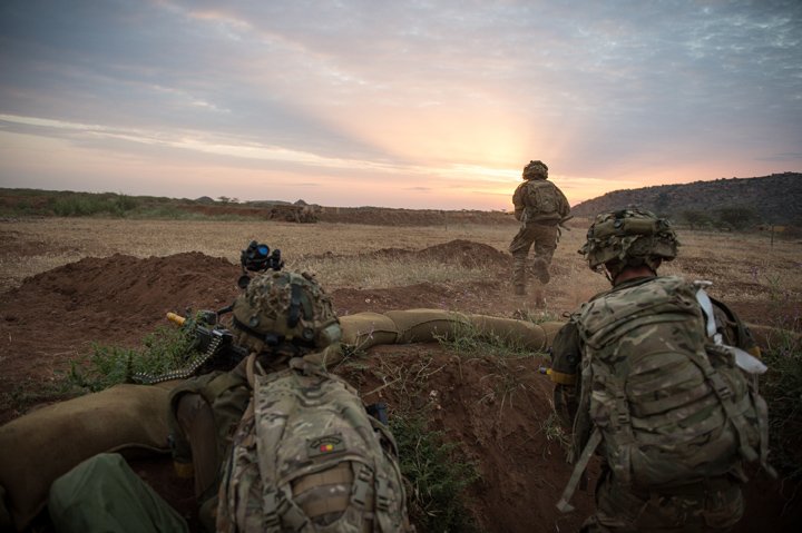 Grenadier Guards carry out a dawn attack on exercise in Kenya | British ...