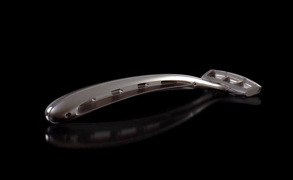 This $200 razor has a sapphire blade that’s 10x sharper than a scalpel ...