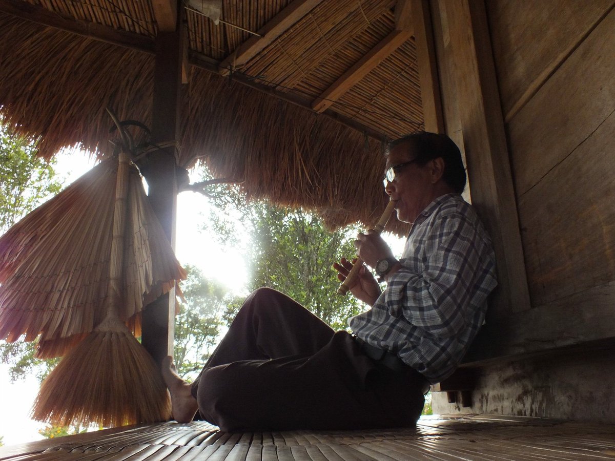 National Living Treasure Awardee Alonzo Saclag fights to preserve ...