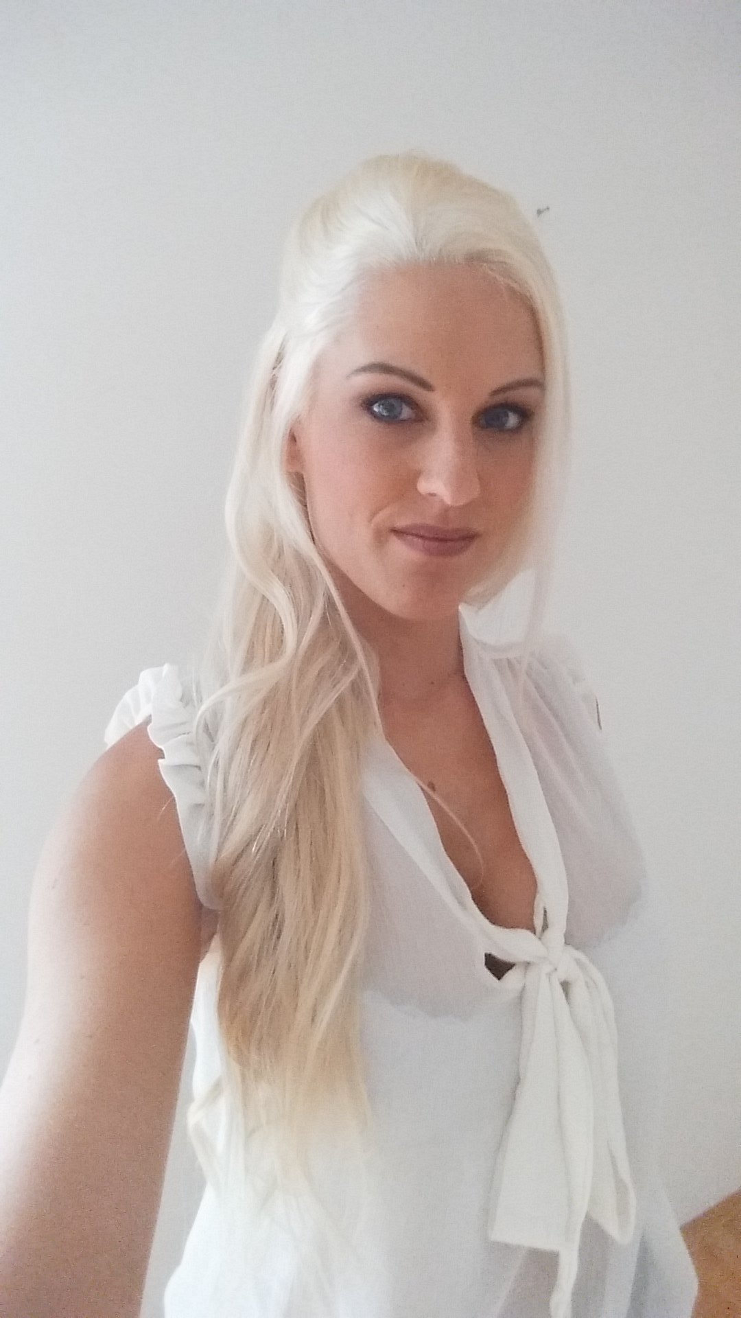 Tw Pornstars Blanche Bradburry π Official Twitter At Work π 10 11